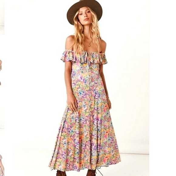 Spell | Dresses | Nwt Spell And The Gypsy Dolly Off Shoulder Maxi ...